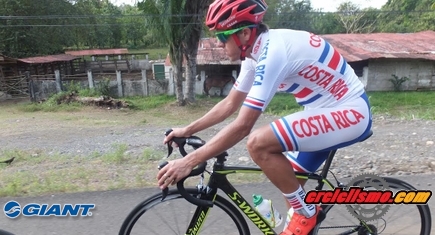 César Rojas: “Sería espectacular ganar una etapa” - CRCICLISMO
