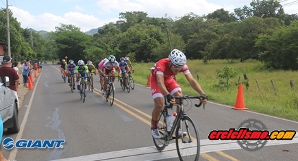 Joseph Villalobos: "Supimos controlar la carrera y al final pudimos ...