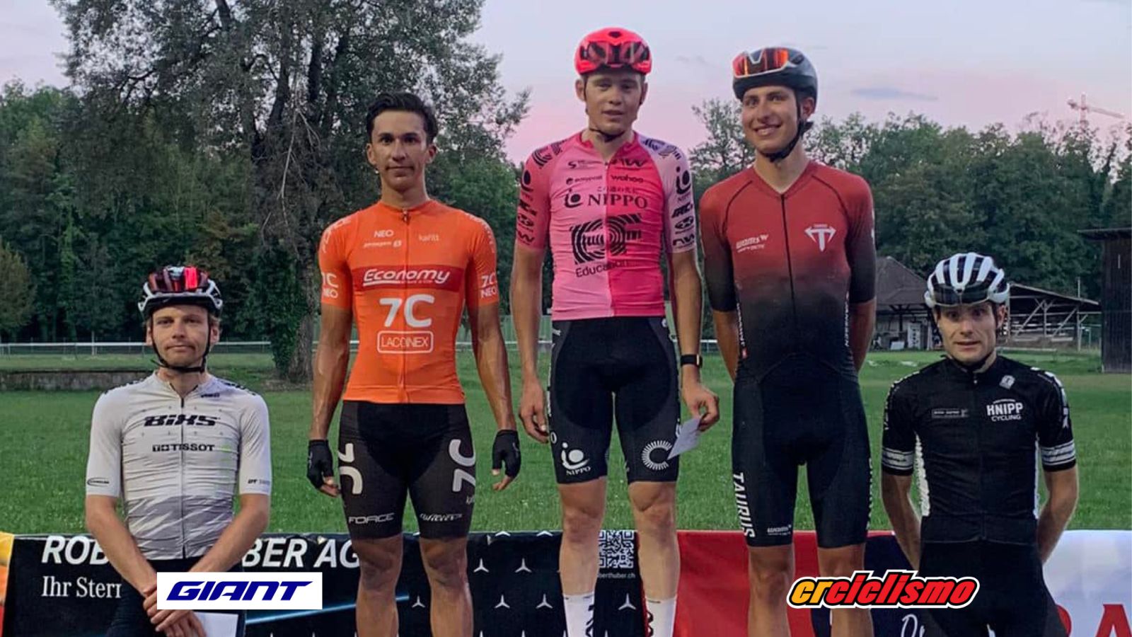 Sebastián Brenes subió al podio en Suiza